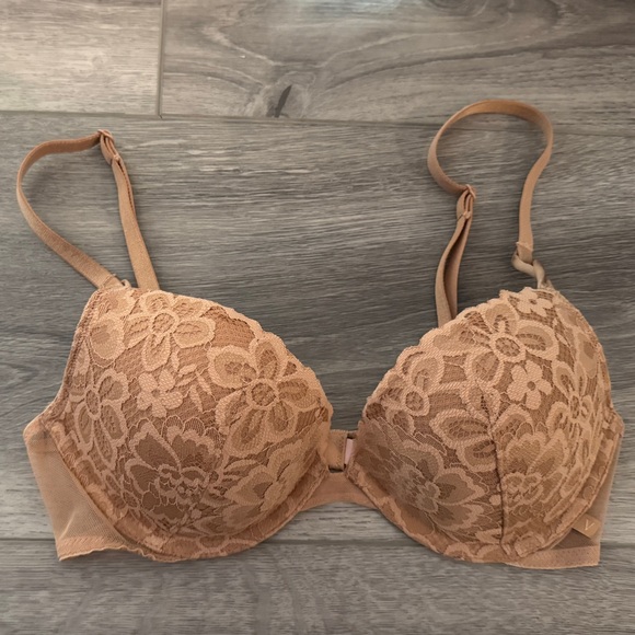 Victoria's Secret | Intimates & Sleepwear | Vs Lace Pushup Bra | Poshmark